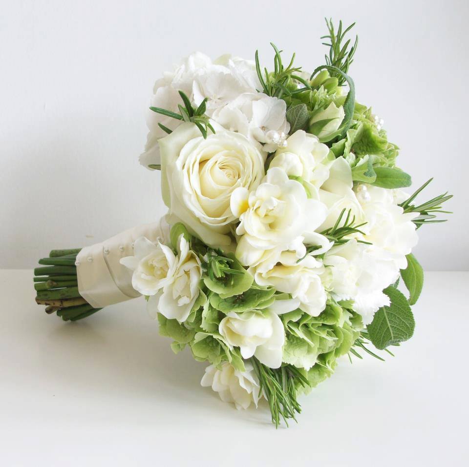 Νυφικη ανθοδεσμη με τουλιπες - Ανθοπωλείο flowers4wedding | Γάμος Βάπτιση